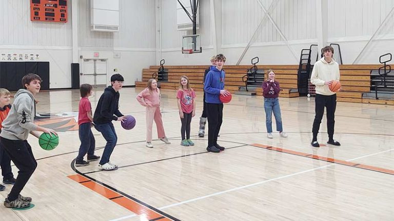 Step-by-Step Guide on How to Play Knockout Basketball and Improve Your ...