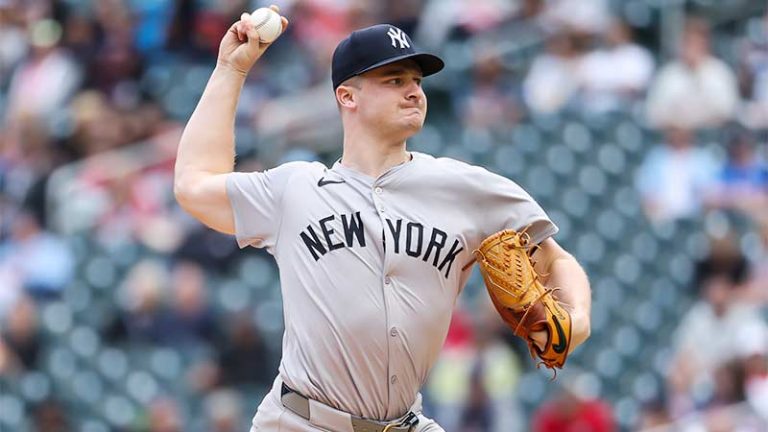 Types of Baseball Pitches: A Complete Guide to 12 Essential Throws ...